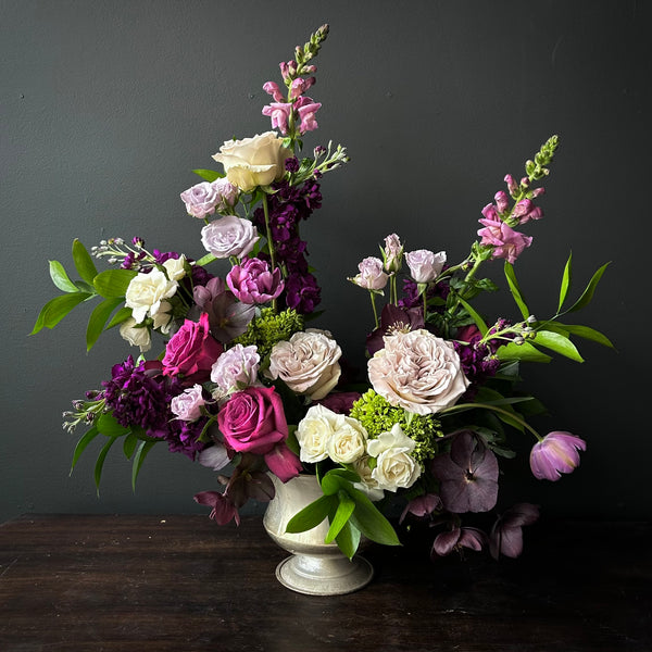Elegant Floral Designs | Personalized Custom Flower Arrangements